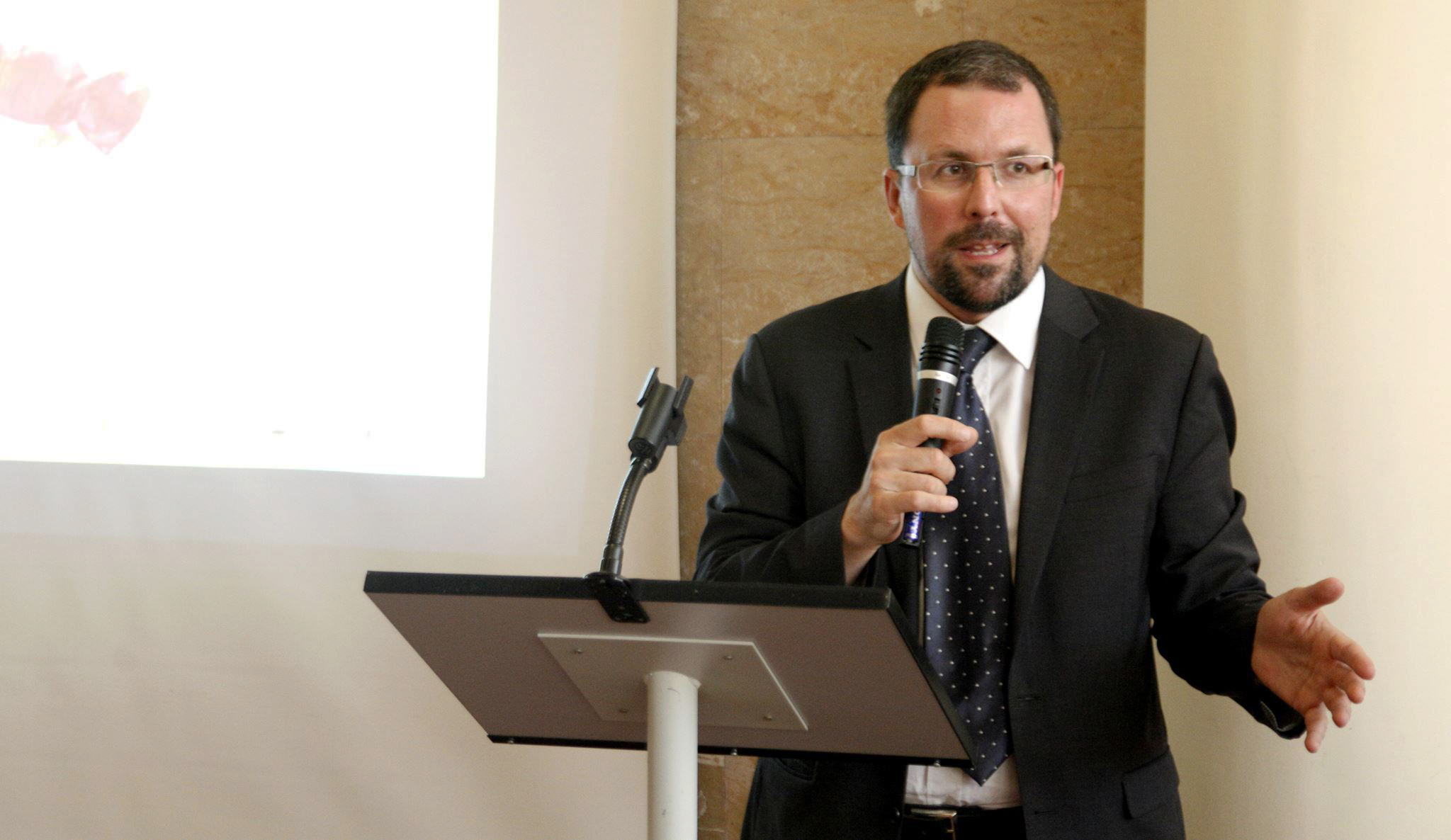 El exprofesor Raül Blanco es el nuevo Secretario General de Industria y ...