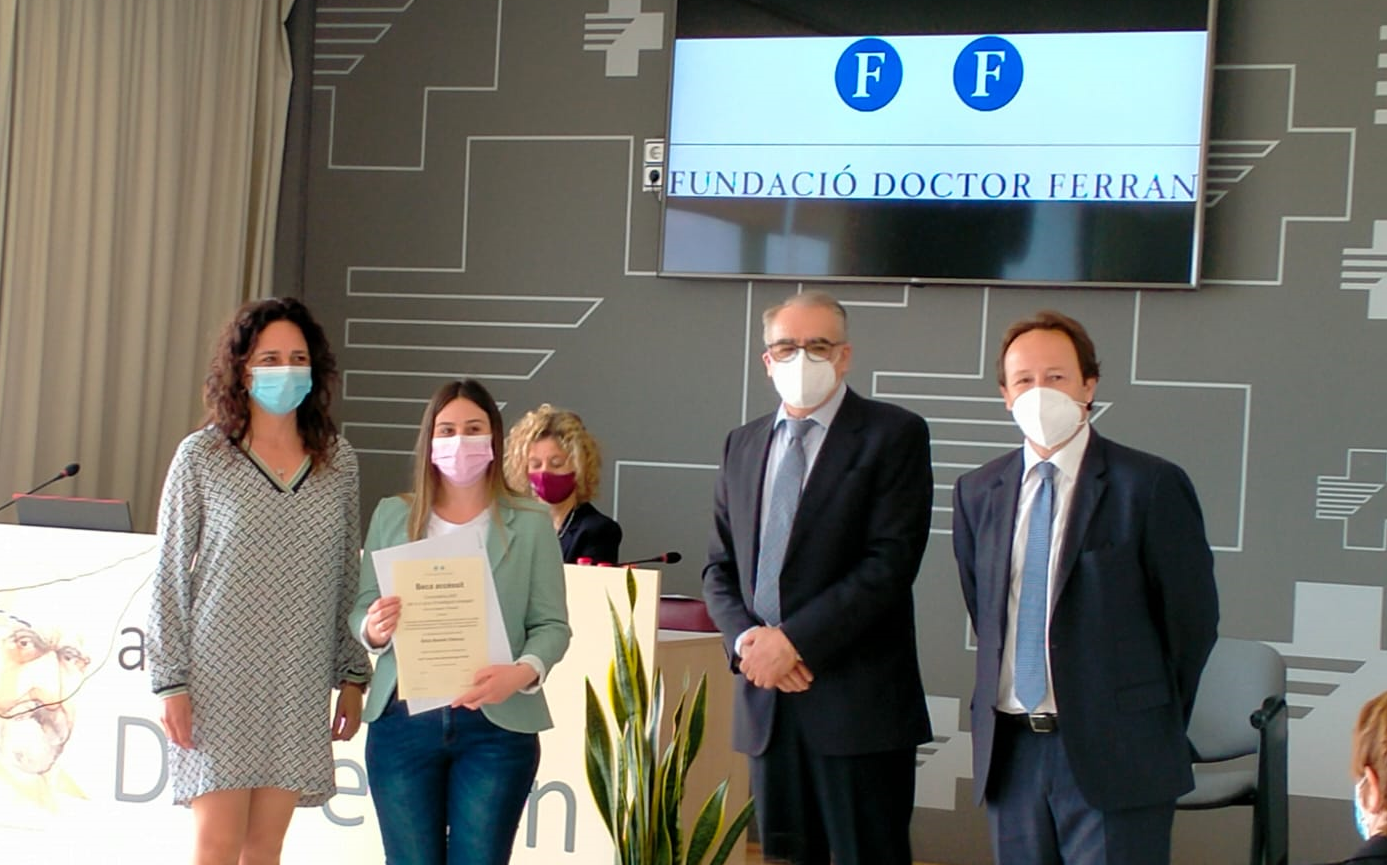 La Fundació Doctor Ferran premia el Departament d’Infermeria del campus ...